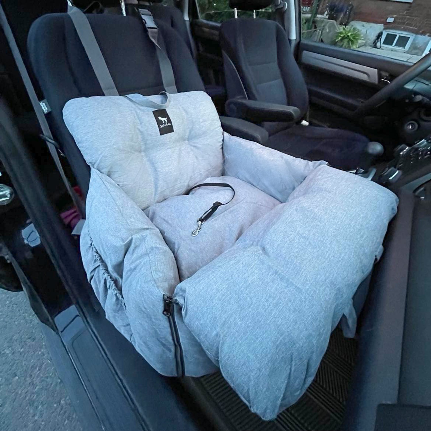 Jacko & Co® Premium Dog Car Seat – Jacko & Co
