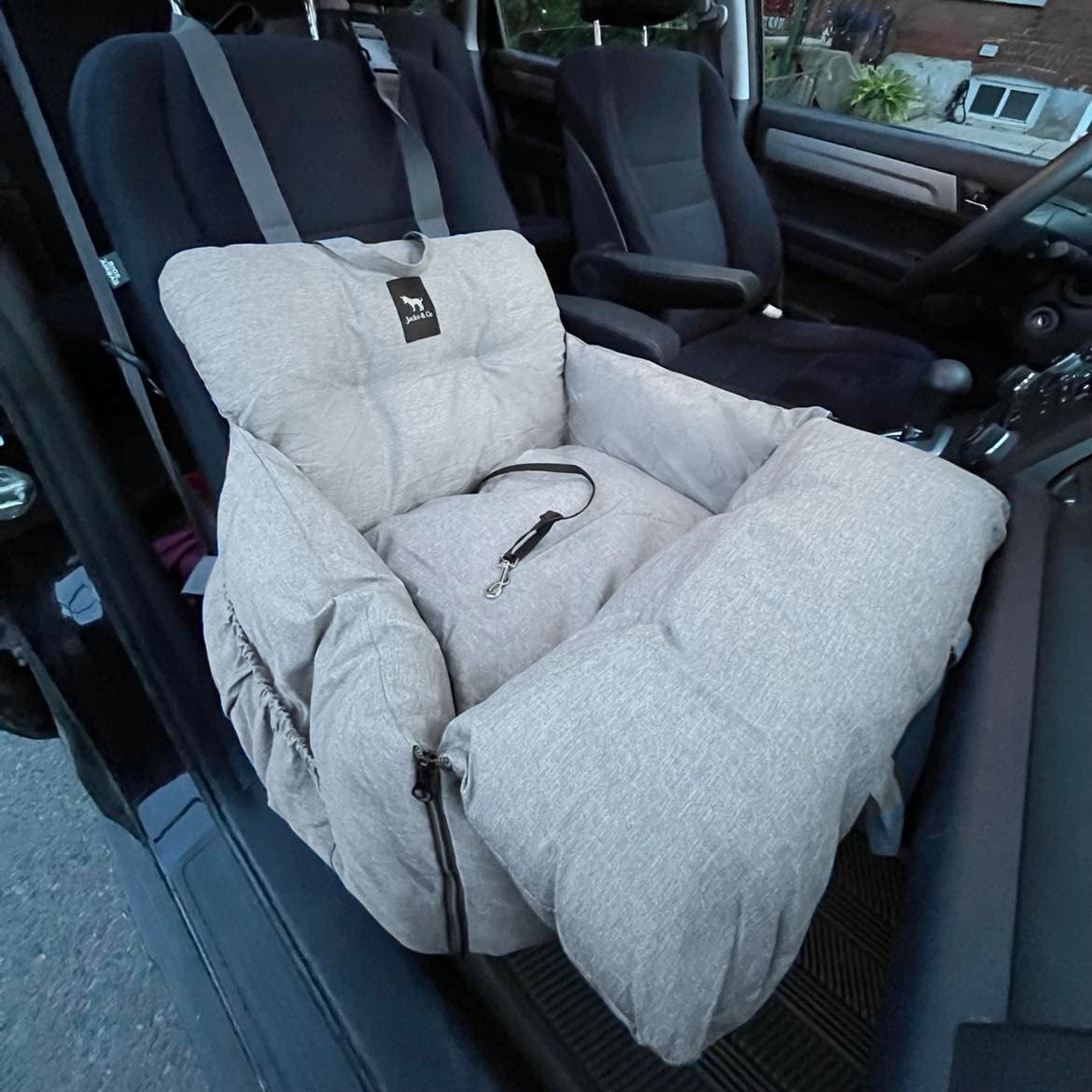 Jacko & Co® Premium Dog Car Seat – Jacko & Co